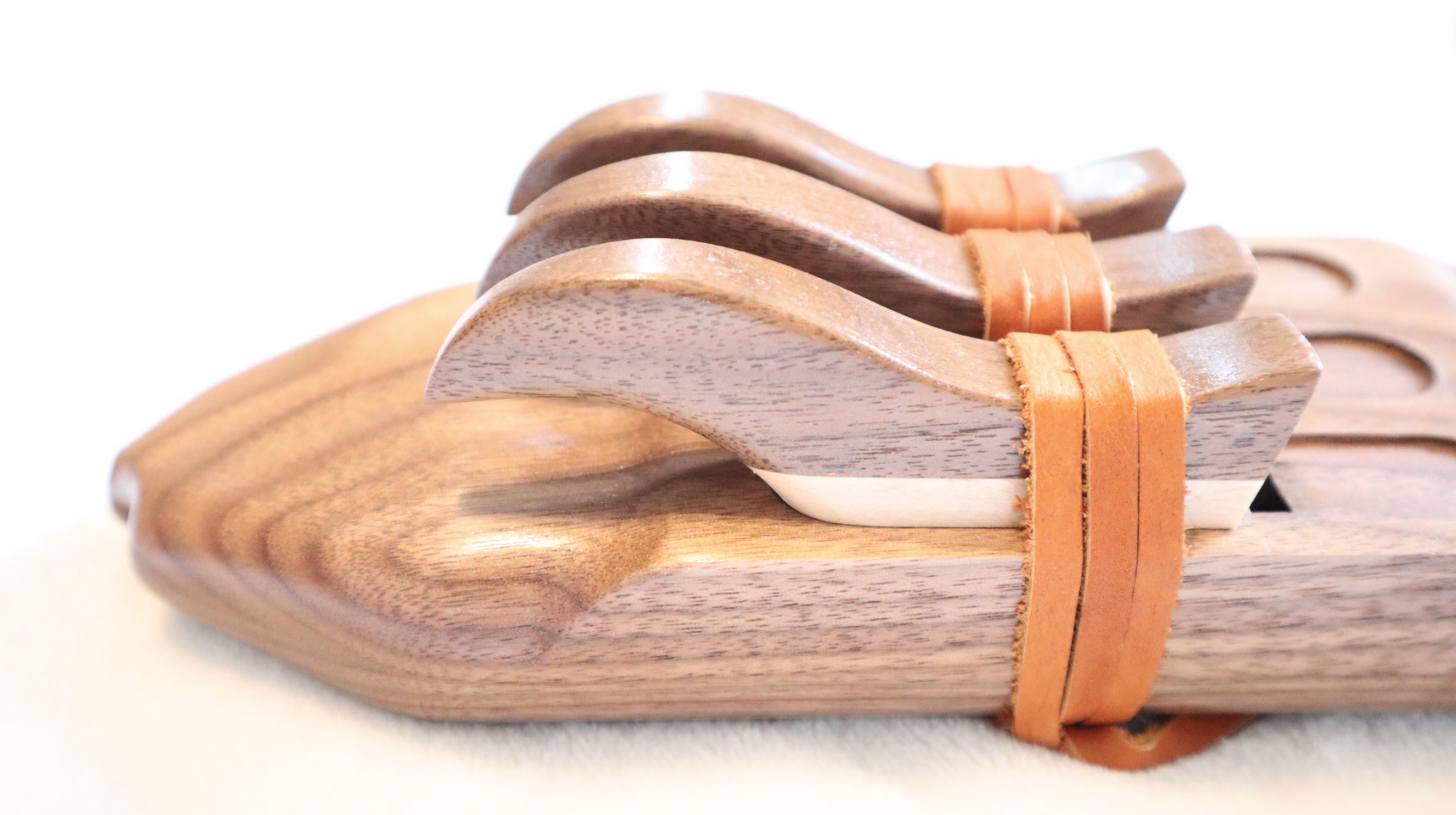 Elemental Flutes - Walnut Triple [G4] Native American-Style Flute ...